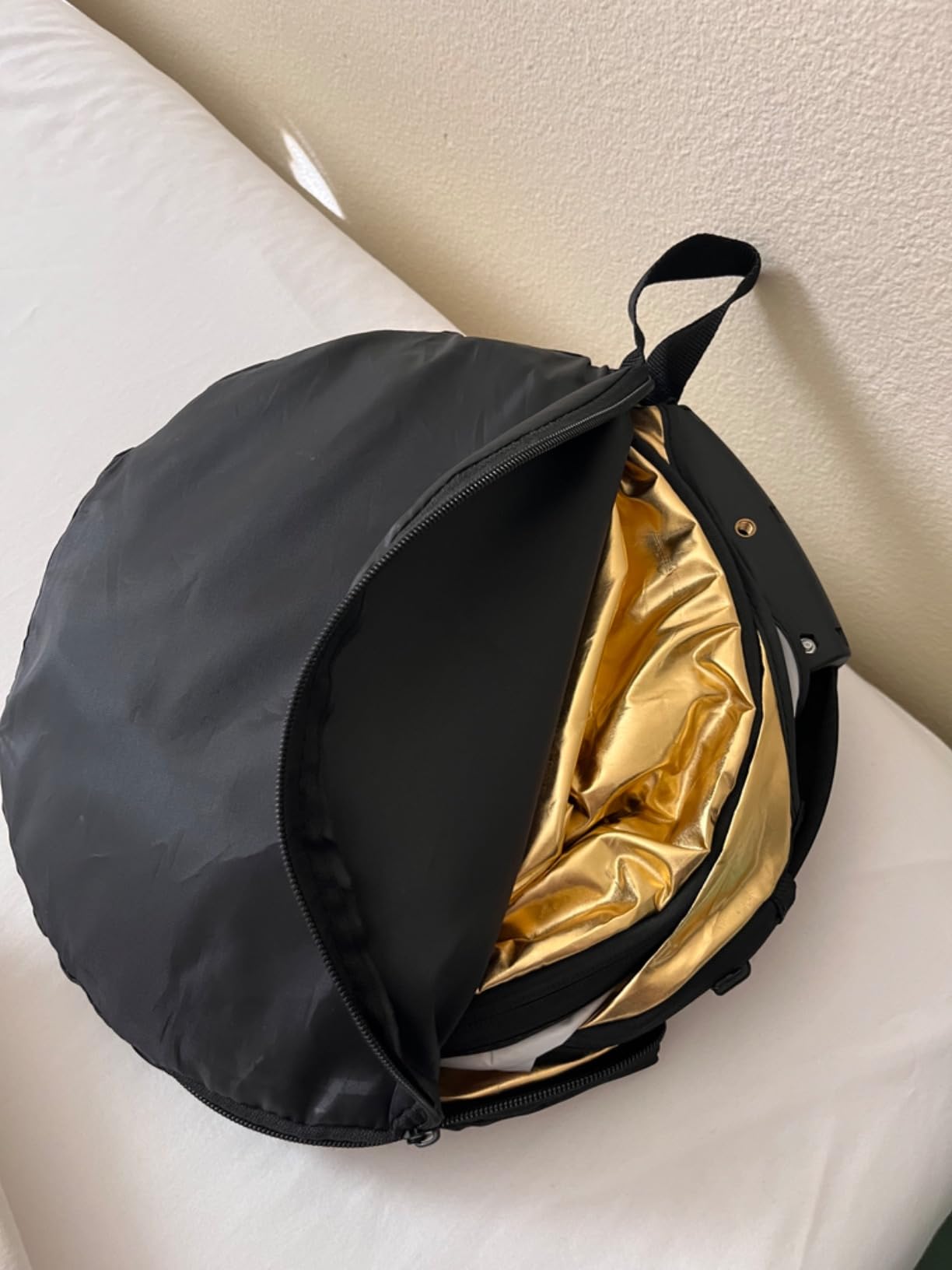 6 Best Photography Reflectors for Outdoor Portraits (June 2026) Expert ...