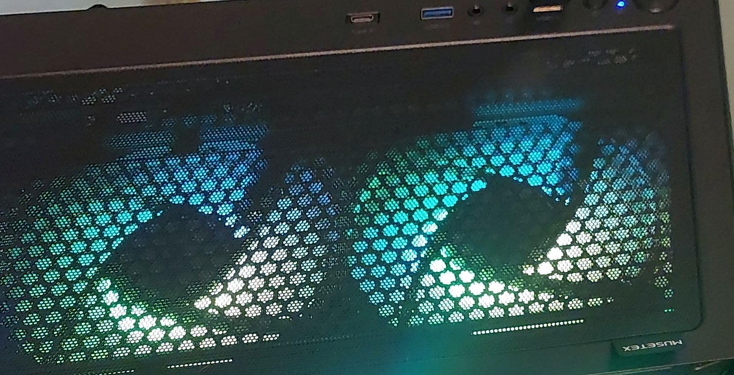 8 Best Fish Tank Style PC Cases (May 2026) Showcase Builds Guide