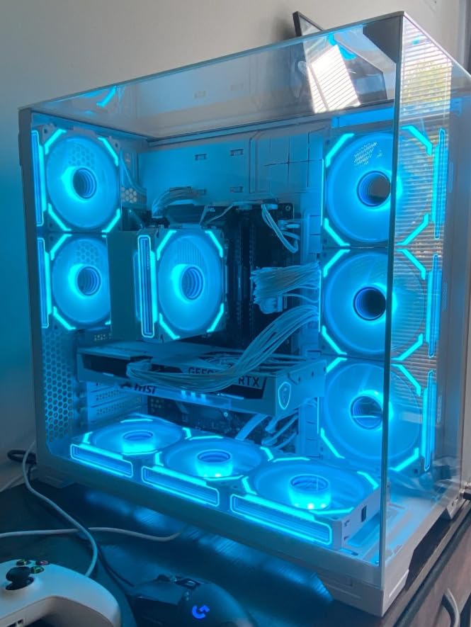 8 Best Fish Tank Style PC Cases (May 2026) Showcase Builds Guide